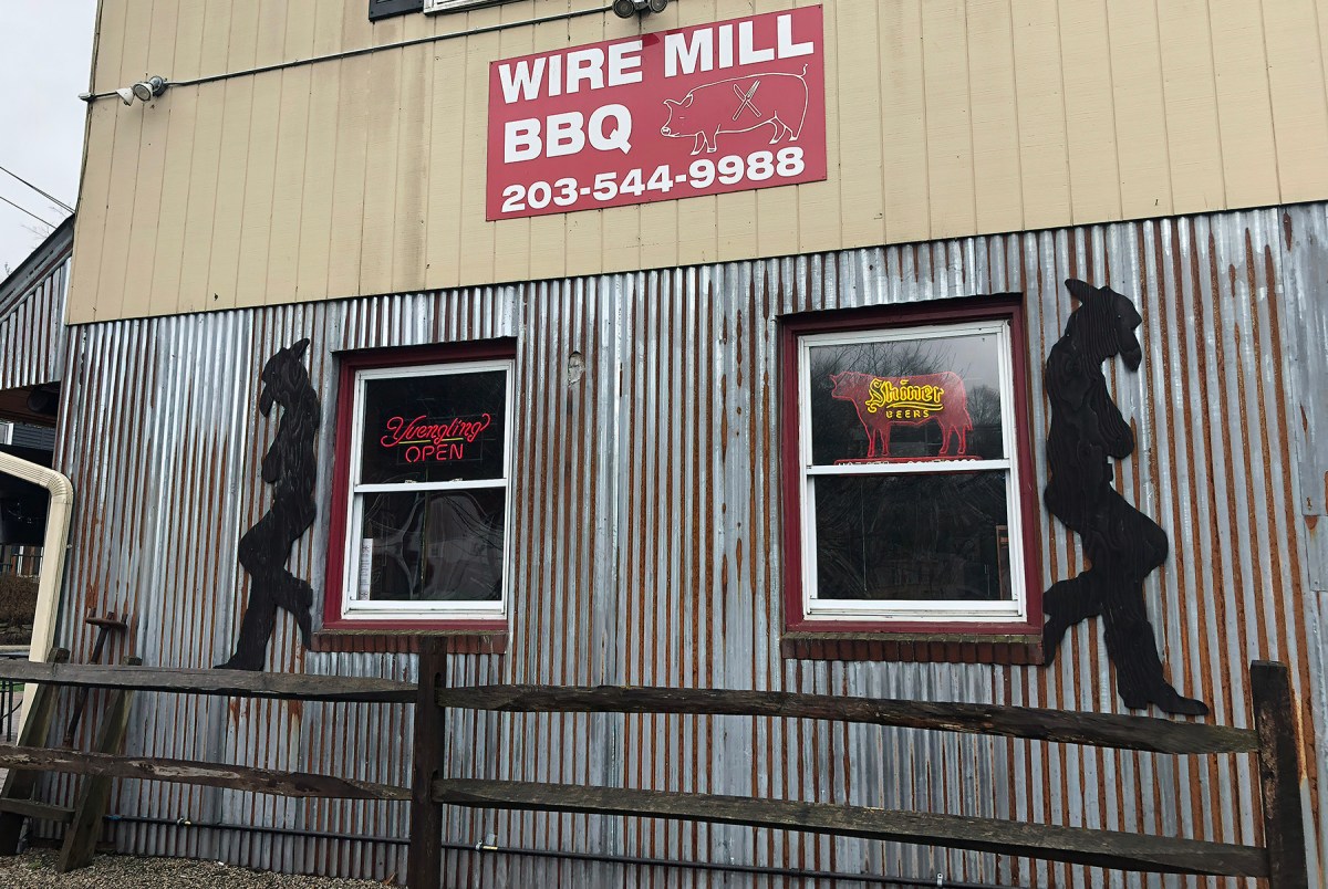Wire Mill Saloon and BBQ, Redding, CT – The Traveling Peacock